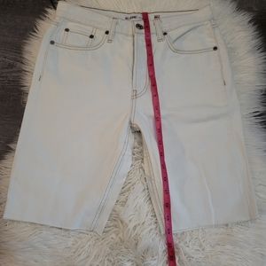 Re/Done | Shorts | Redone The 8s Long Short Raw Hem Bleach White Denim ...